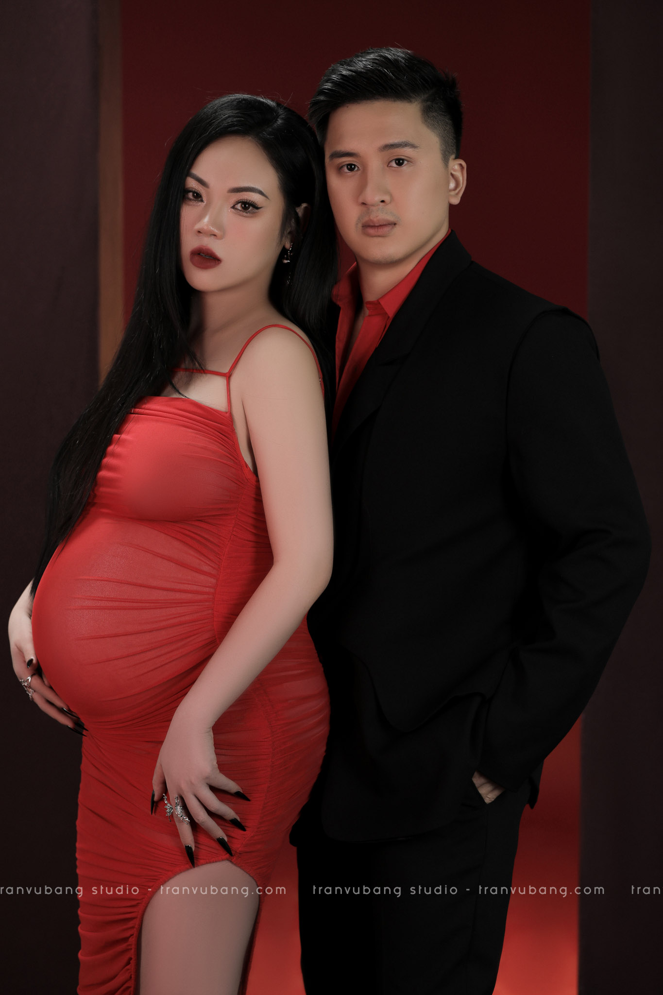 Red couple – Tran Vu Bang Studio